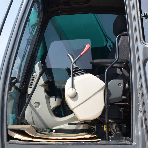 SK210LC - Ariya Equipment